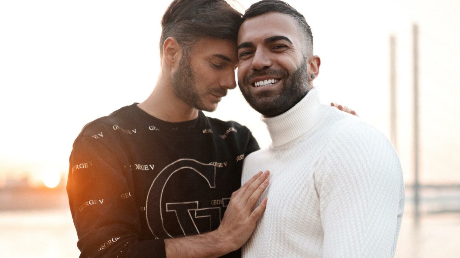 Rafi and Sam seem to be happy again - Planet-Randy